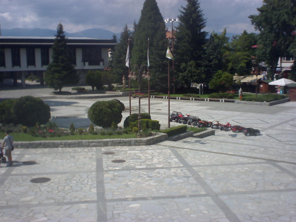 Bansko ski resort in Bulgaria: winter resort for skiing and ...