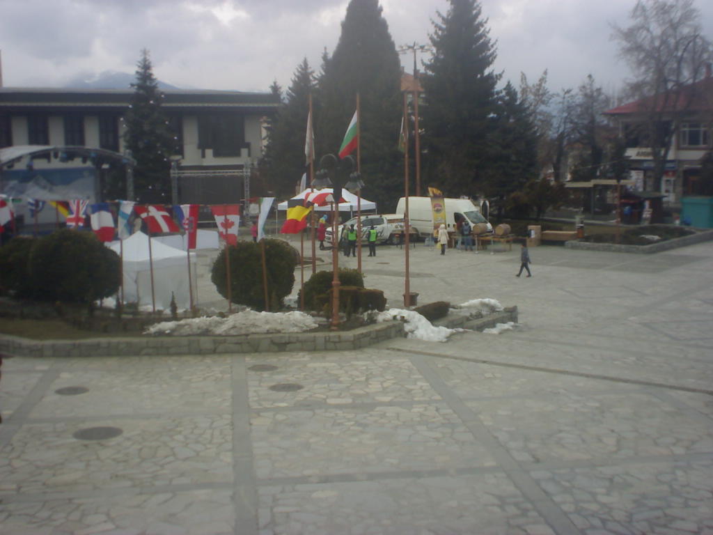 Bansko ski resort in Bulgaria: winter resort for skiing and ...