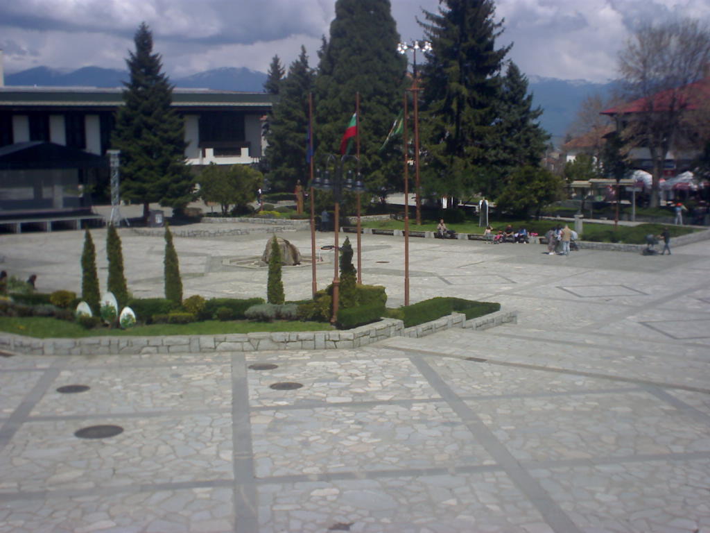 Bansko ski resort in Bulgaria: winter resort for skiing and ...